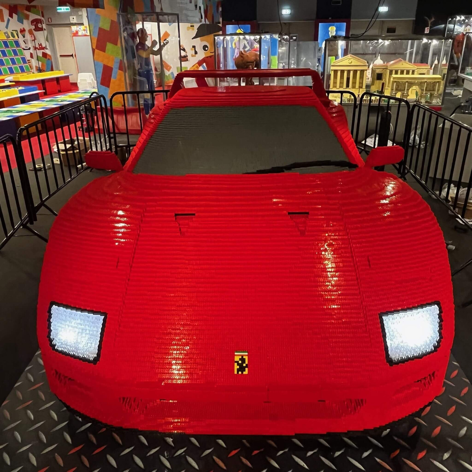 A Fiumicino la più grande mostra in Europa di modelli costruiti con mattoncini Lego - www.ostiatv.it