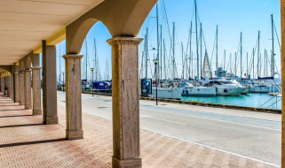 Ostia, la Biblioteca Elsa Morante resterà al Porto Turistico di Roma ...
